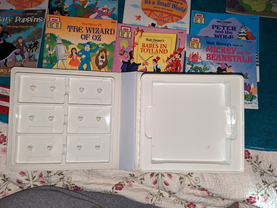 Walt Disney Storyteller Collector Set 11 BOOKS W/ Tapes Vintage 1970-78 ...
