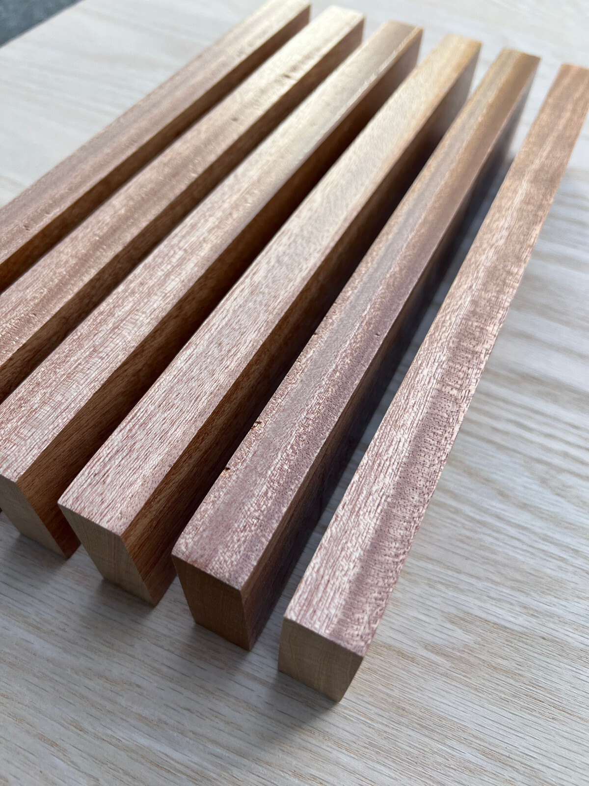 Solid Sapele Slats Wall Decoration Slatted Fence Panel Cladding 1.5m ...