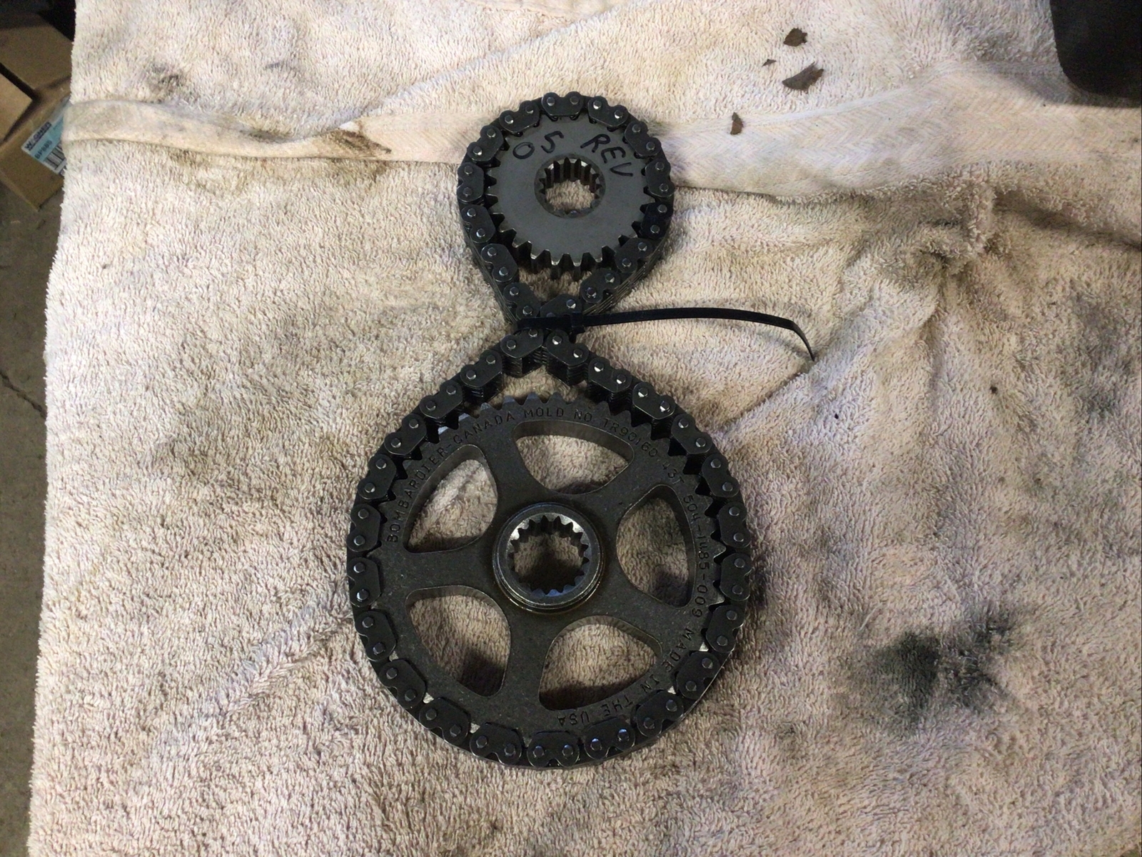 2005 Ski-Doo MXZ 800 REV drive chain and sprockets gears | eBay