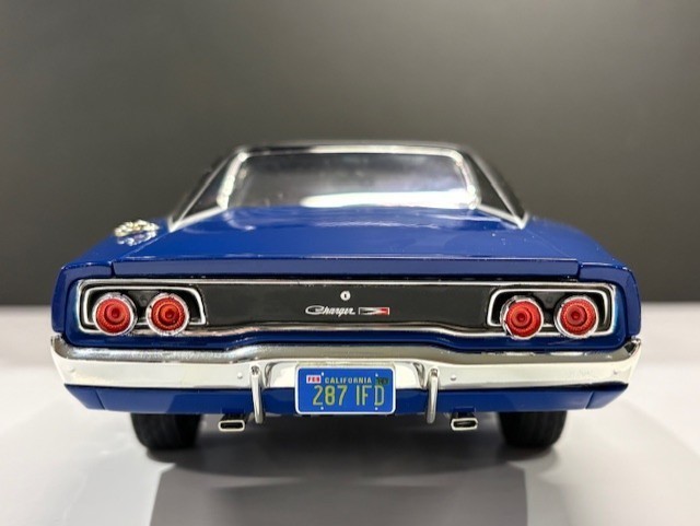 AutoWorld 1/18 Dennis Guilder's 1968 Dodge Charger CHRISTINE Blue NIB ...