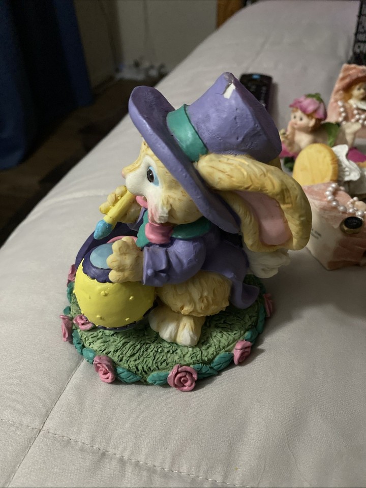 Vintage Easter Bunny Peter Cottontail Statue Figurine RARE (117) | eBay