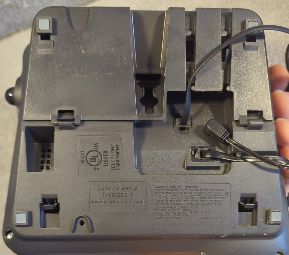 AT&T HD Digital Answering System 4H20 Caller ID Announce Telephone W ...