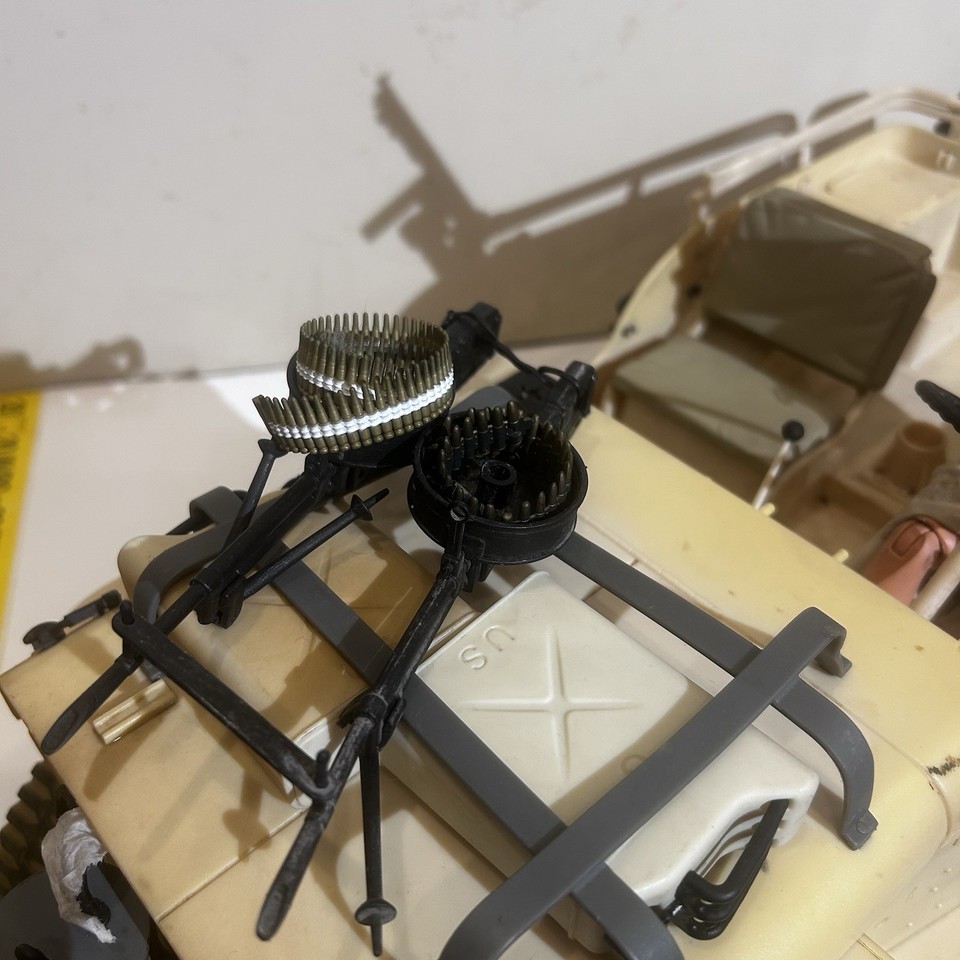 Hasbro 1/6 GI Joe Jeep Desert Patrol Vehicle with Exclusive Fiqure 12 ...