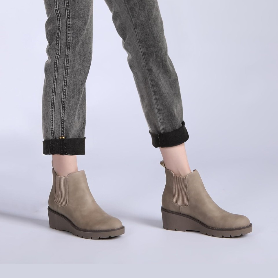 Women's Chelsea Wedge Boots Elastic Platform Lug Sole Slipon Wedge ...