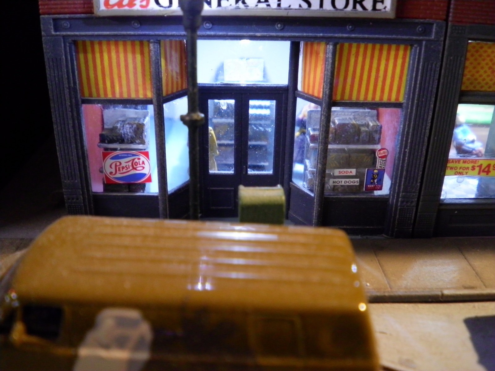 HO SCALE STORE INTERIOR FROM BEE FINE SCALE MODELS | eBay