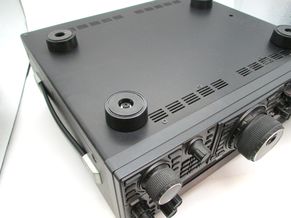 YAESU FT-2000 100w HF/50MHz transceiver Tested and in good condition ...