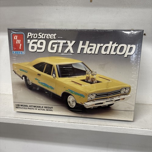 AMT ERTL 69 GTX Pro Street Hardtop Model Kit 1/25 | eBay