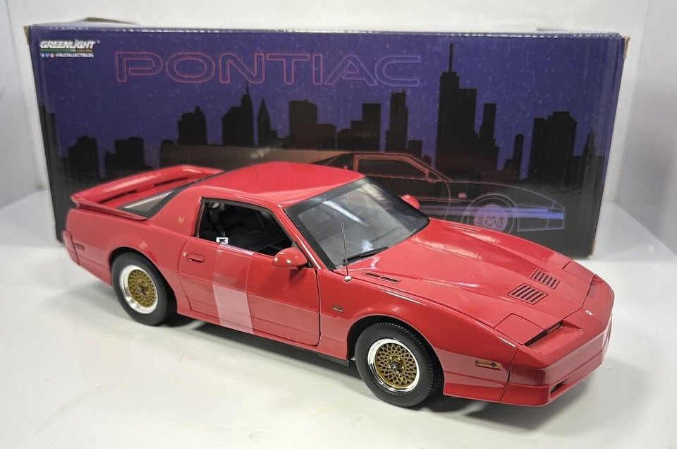 RARE Pontiac Firebird Trans Am GTA rouge de 1988 au 1/18 de Greenlight ...