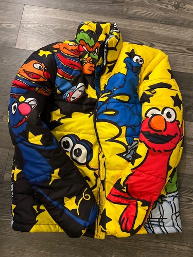 Never worn M Sesame Street dekryptic puffer jacket coat elmo bert ...