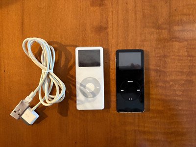 Apple Ipod Nano Bundle, A1137 White & A1137 Black, 4GB w/Charging Cord ...