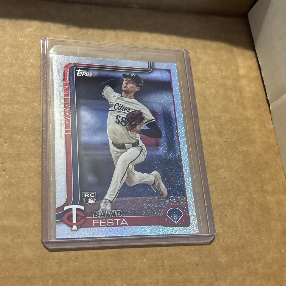 2025 Topps Series 1 #178 David Festa Sand Glitter Foil Card Twins RC ...