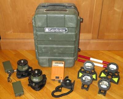 Levels & Surveying Equipment - Geodimeter