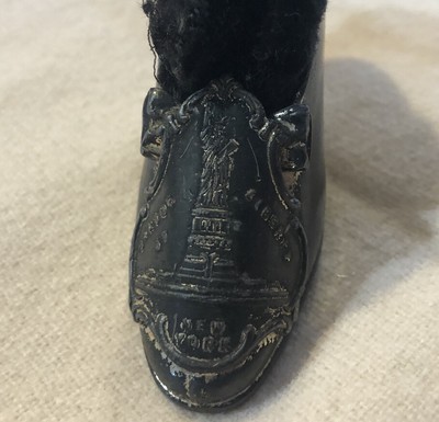 Pin Cushions - Jennings Brothers