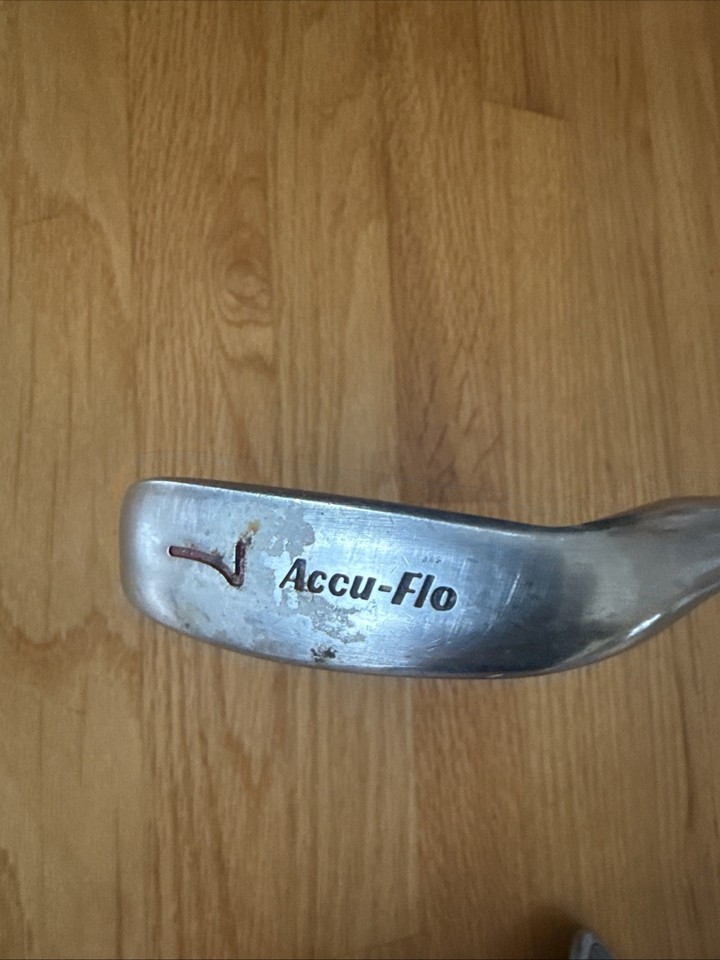 Titleist Accu-Flo Iron Set 2-9 Right Handed Original Grips / Shafts ...