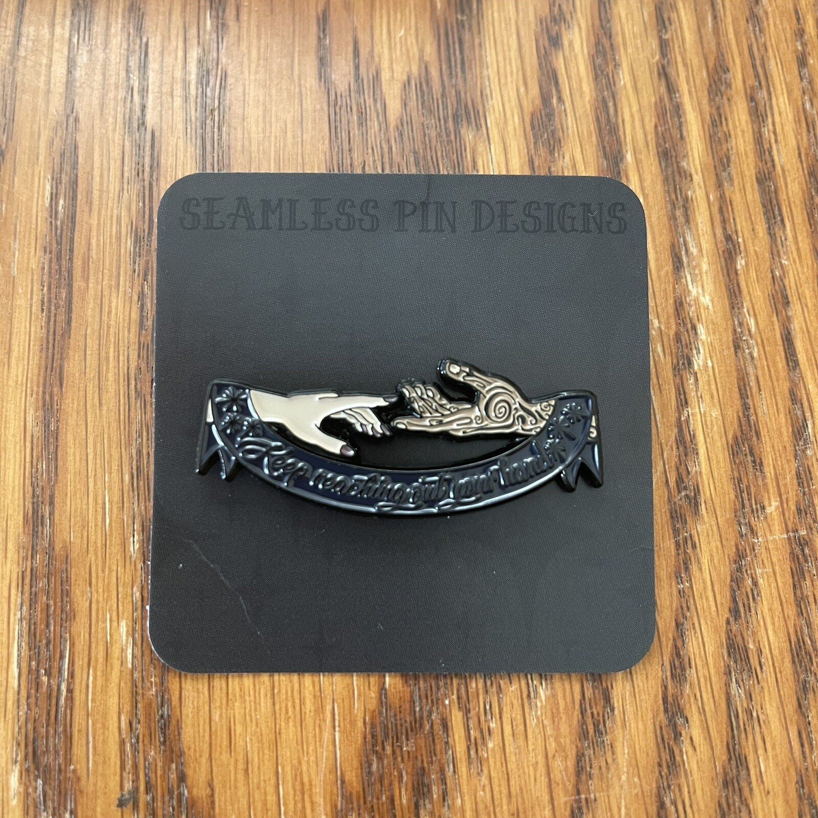 Seamless Pin Designs ACOTAR Pin Sarah J Maas | eBay