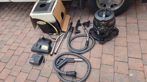 Rainbow Vacuum Cleaner Model E2 Type 12. Gold w/ Power Head ...