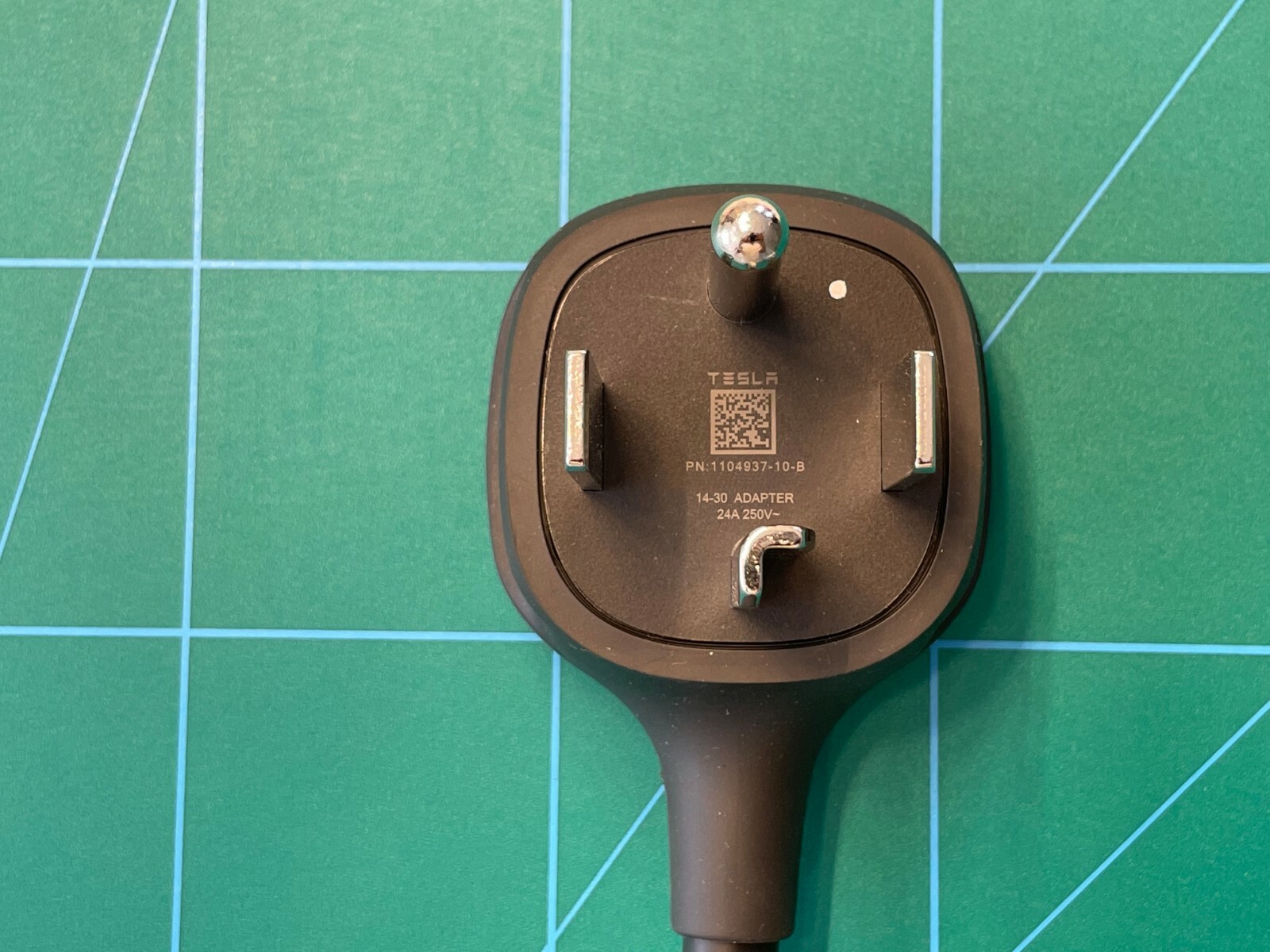 Tesla Genuine Gen 2 NEMA adapter Charger, Model S, Model X, Model 3 ...