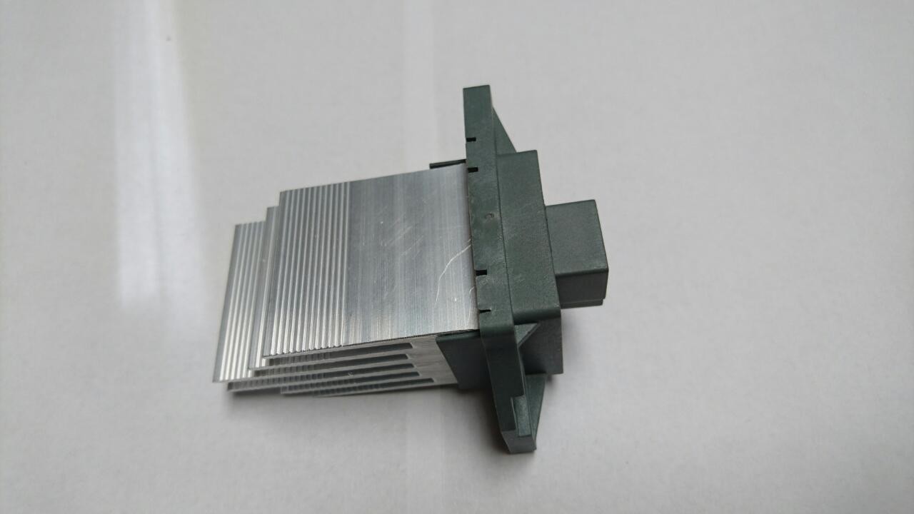 OEM# 9711138000, 971792D000, 9723526000 New HVAC Blower Motor Resistor ...