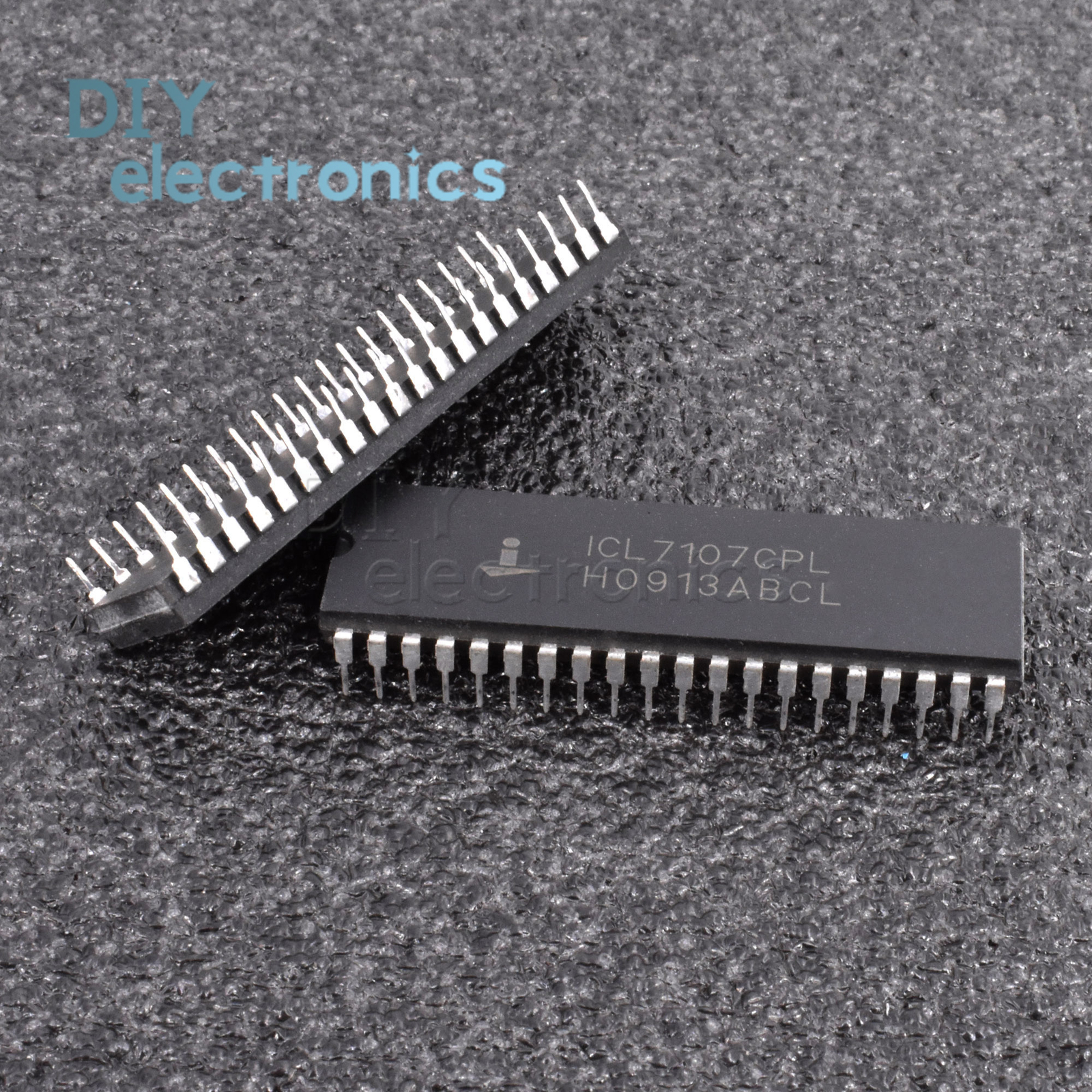 1PCS ICL7107CPL ICL7107 ICL7107CPLZ Encapsulation:DIP-40 INTESIL | eBay