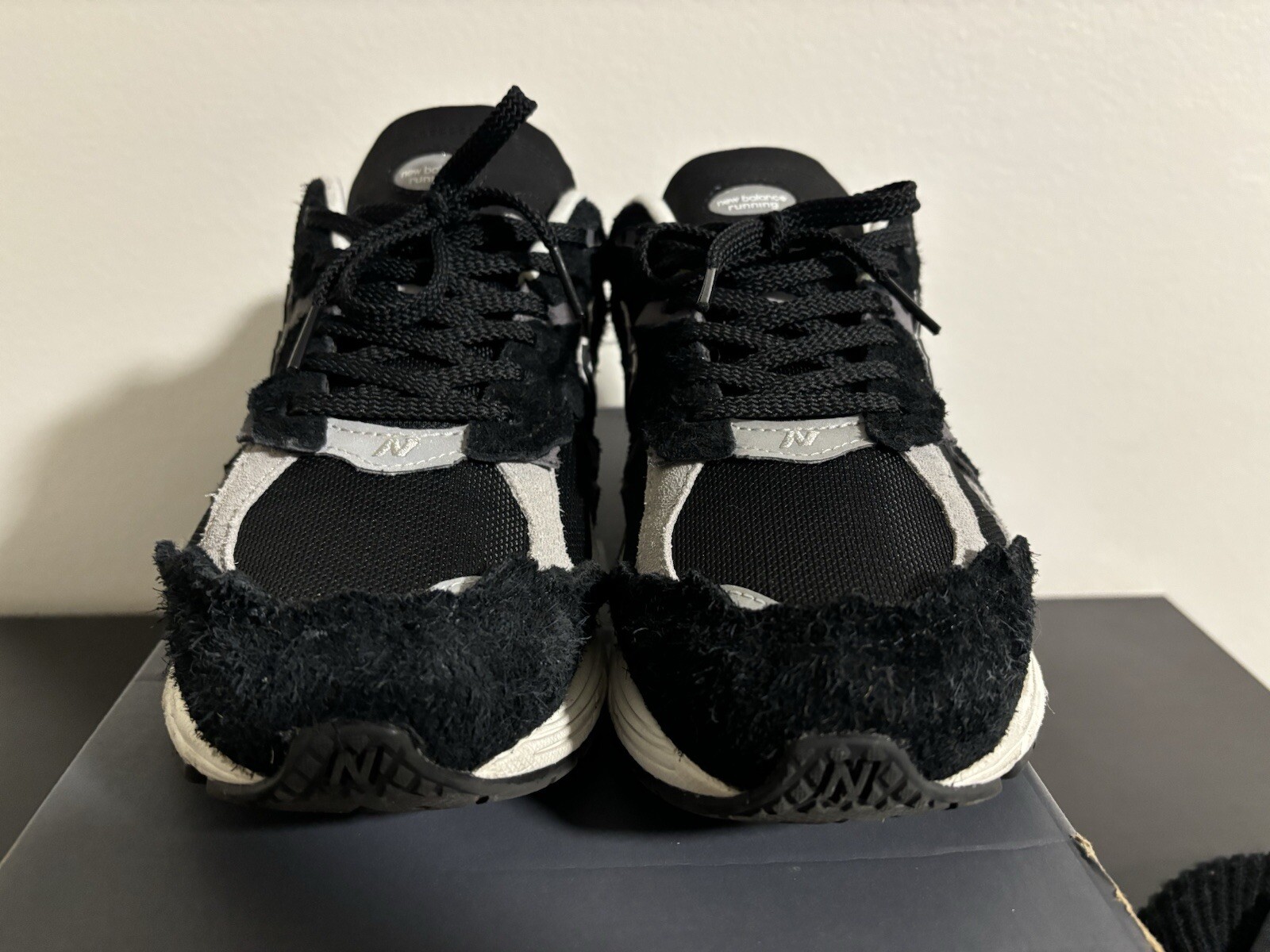 New Balance 2002R Protection Pack - Black Grey Size 10 M2002RDJ 1906 ...