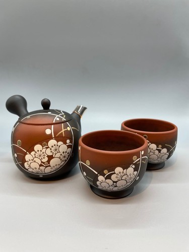 Tokoname Pottery Munosuke Red Glaze & Gold Plum Tea Set (Teapot 200cc ...
