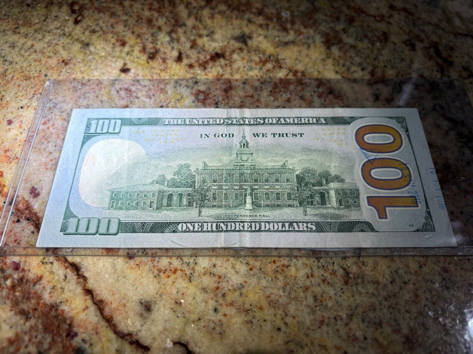 Series 2009 A ~ US One Hundred Dollar Bill Star Note $100 rare serial ...