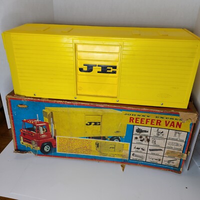 Topper Toys Johnny Express #6270 Reefer Van Topper w/ Original Box 1965 ...
