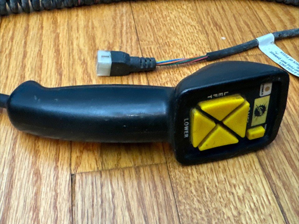 Western/Fisher snow plow straight blade handheld controller 6-pin 56462 ...