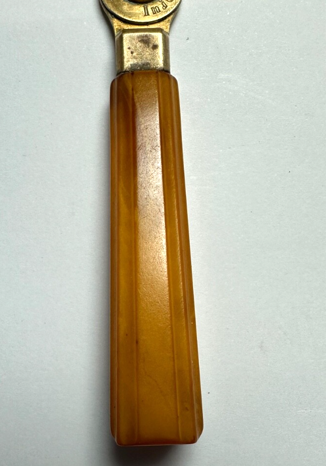 TWO VINTAGE SCHICK INJECTOR RAZORS - ONE TYPE E and ONE TYPE G | eBay