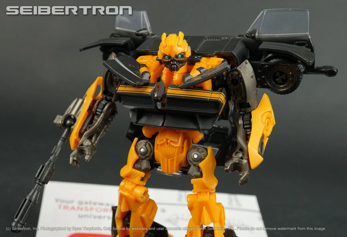Transformers Age Of Extinction Deluxe Bumblebee Toy