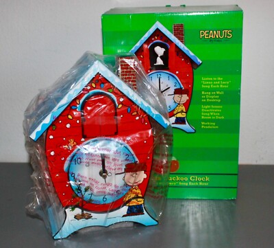 *NEW* Peanuts Christmas Musical Cuckoo Clock Mark Feldstein Snoopy ...