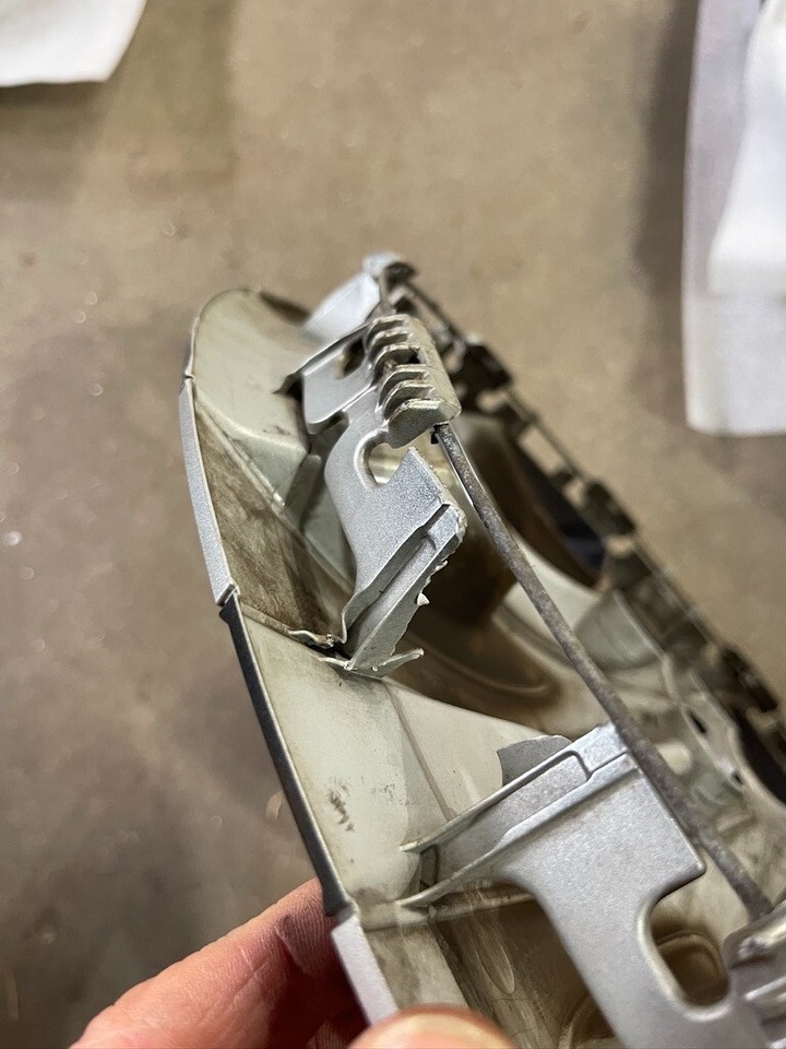 TOYOTA RAV 4 OEM HUB CAP WHEEL COVER 4260242020 61179- R * | eBay