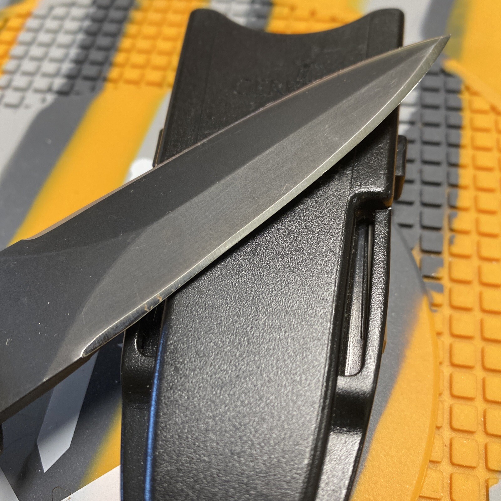 Rare/Discontinued Gerber Guardian Back-Up Fixed Blade Boot Knife W ...