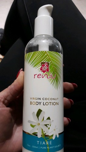 Reniu Virgin Coconut Body Lotion Tiare (gardenia) Infusion by Pure Fiji ...
