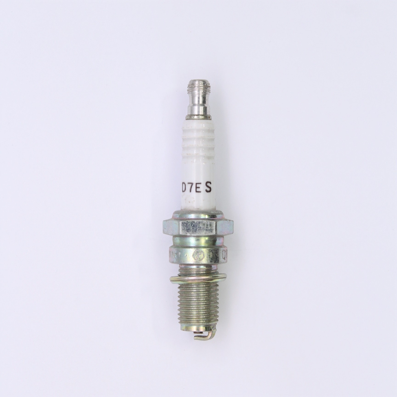 Spark Plug Part Number - D7Es | eBay