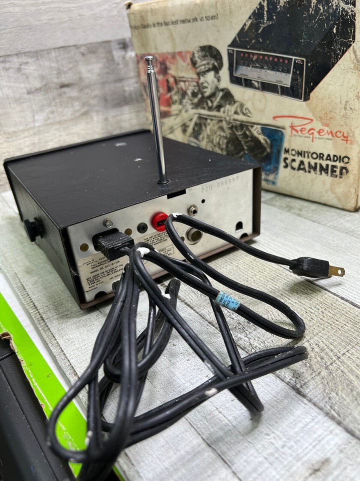 Vintage Regency ACT-R-106 Ten Channel Radio Scanner | eBay