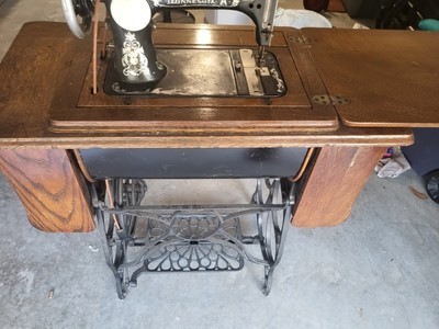 Sewing (Pre-1930) - Minnesota Sewing Machine