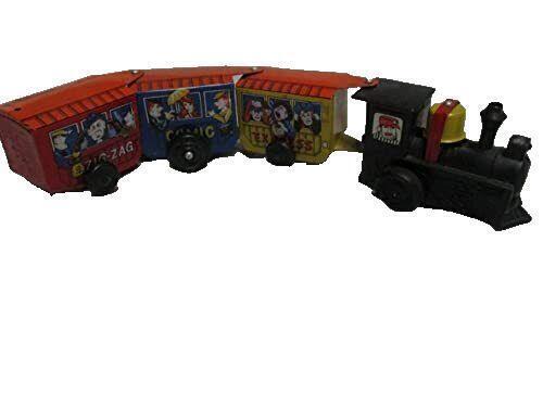 Vintage Wind Up Tin Toy Train with 3 Caboose Express, Comic, Zig-Zag 372374147149| eBay