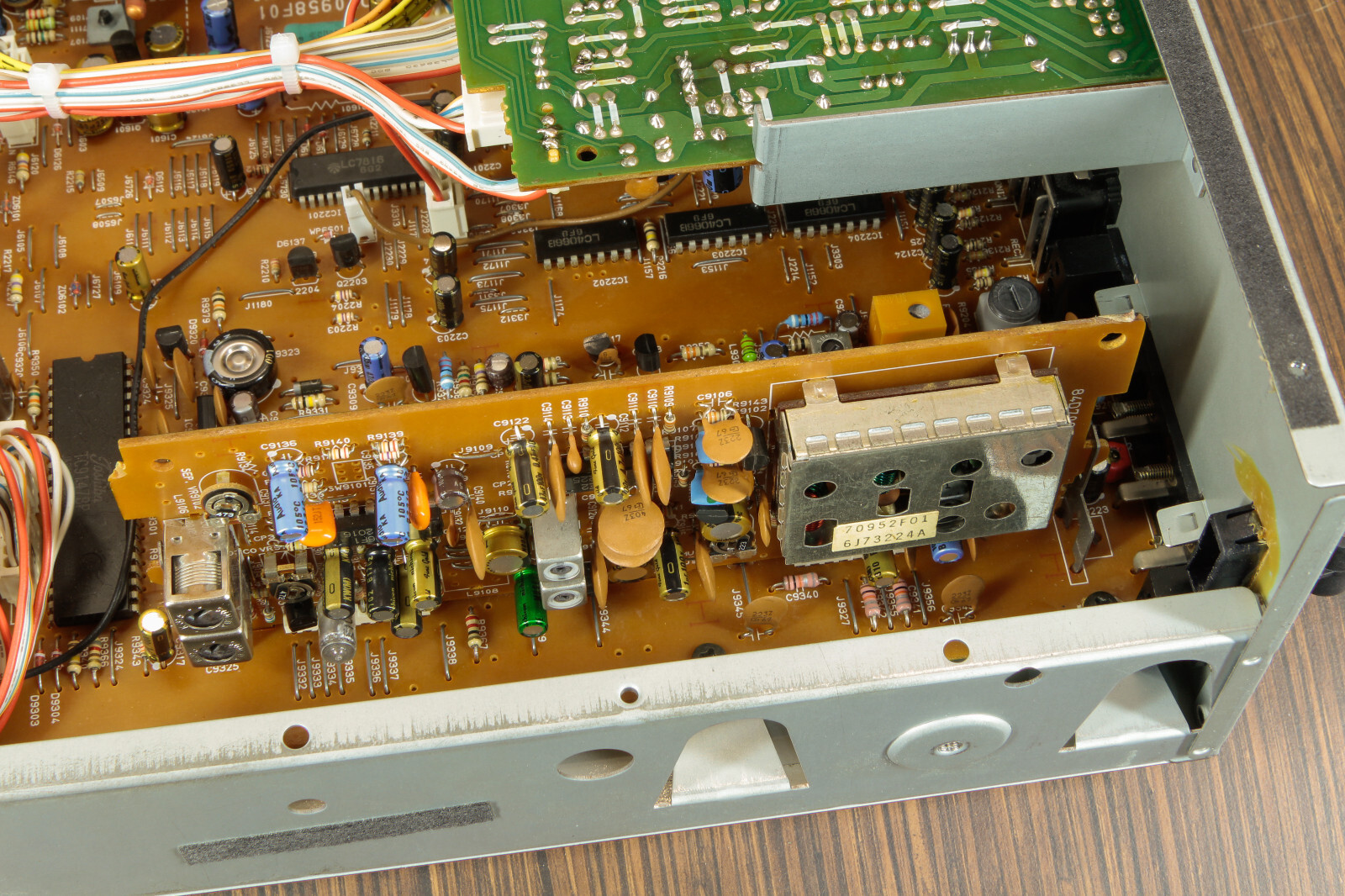 Luxman R-106 Vintage stereo receiver - Electronically restored - nice ...