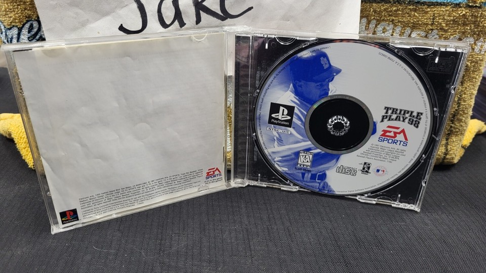 CIB TRIPE PLAY 98 BASEBALL PS1 SONY PLAYSTATION 1 ONE VIDEO GAME ...