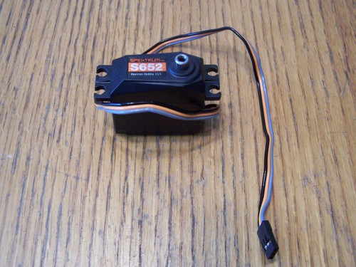 Arrma Spektrum S662 -Steel Gear Servo 6-8.4v 140-180oz 25t 4S Outcast ...