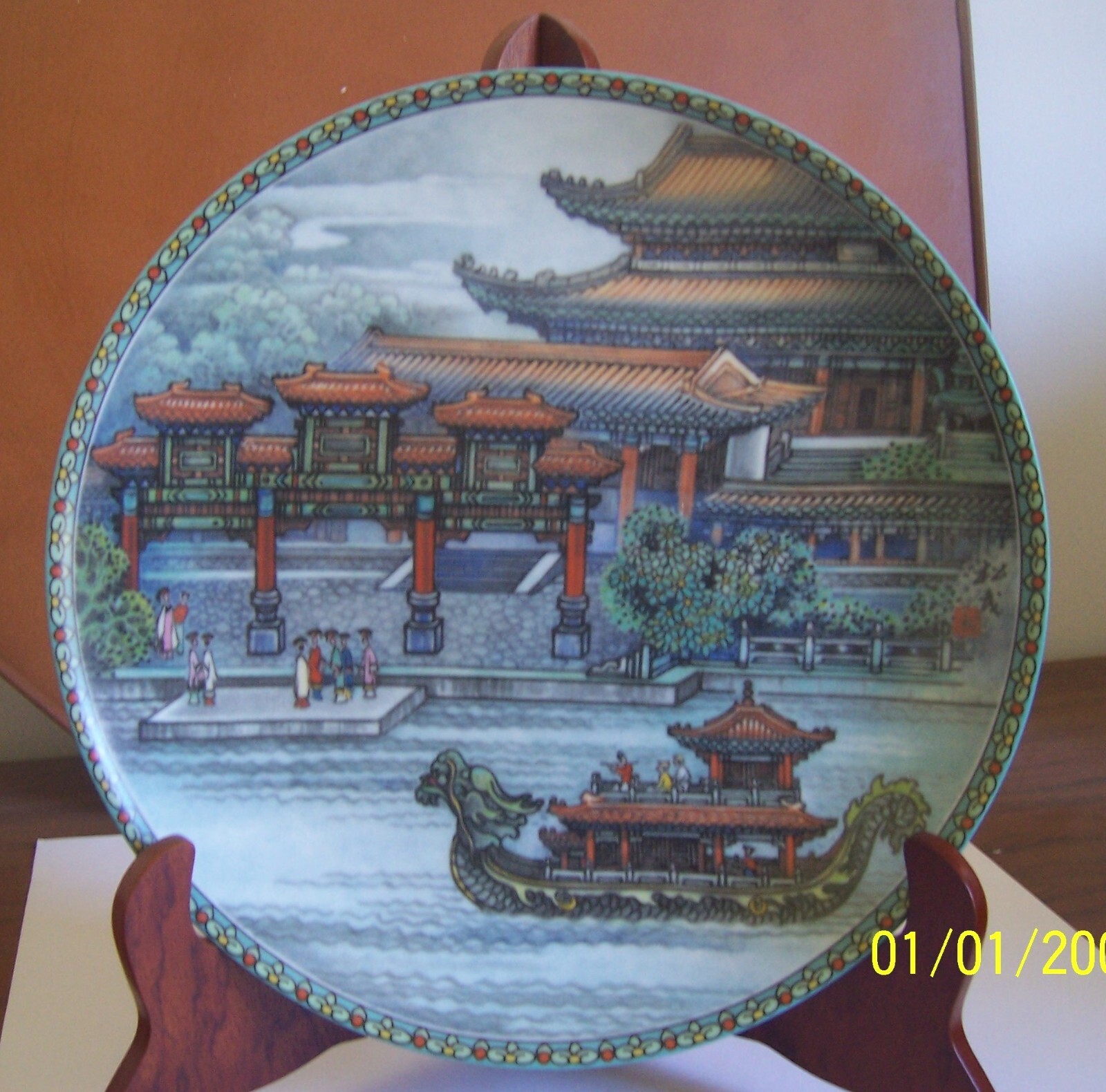 Chinese decorative plate--"China Scenes from The Summer Palace" plate 3 ...