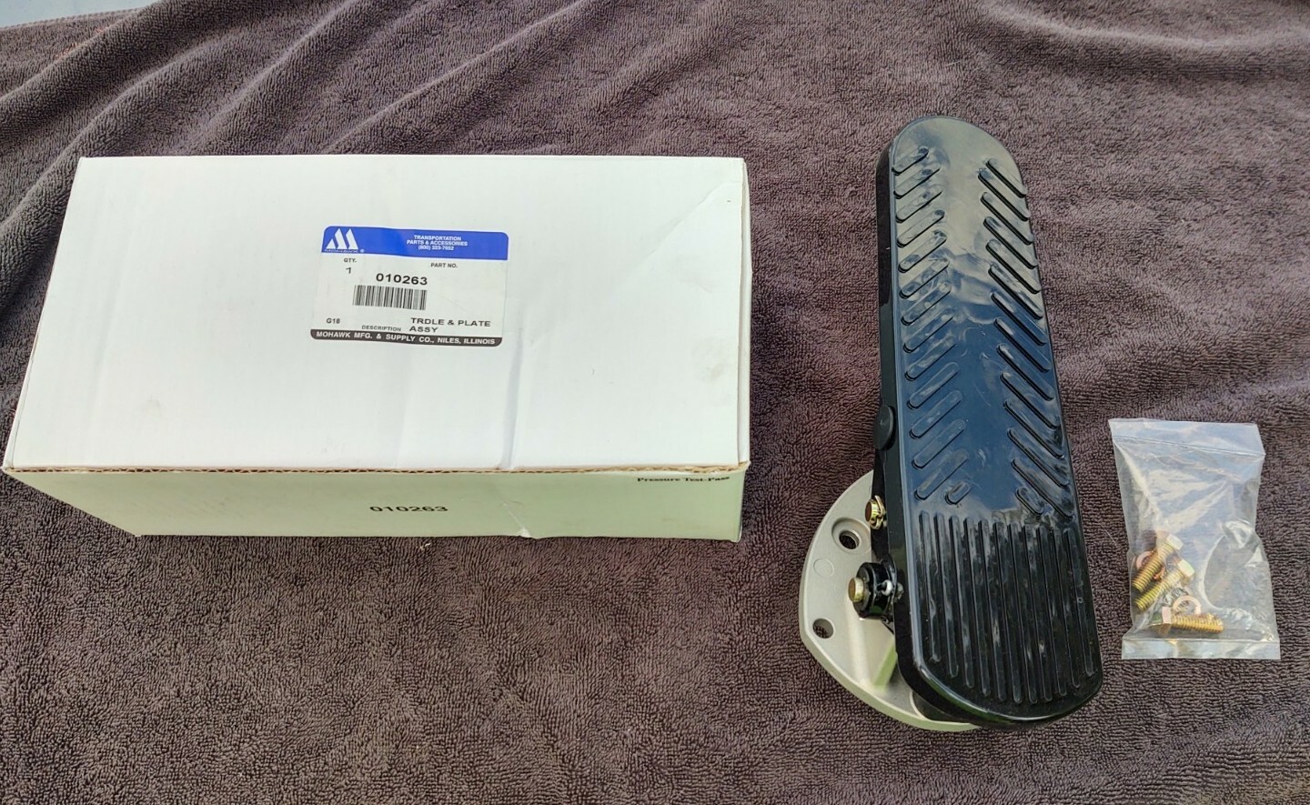 Mohawk Bus Treadle & Plate Assembly 010263 - Free Shipping | eBay
