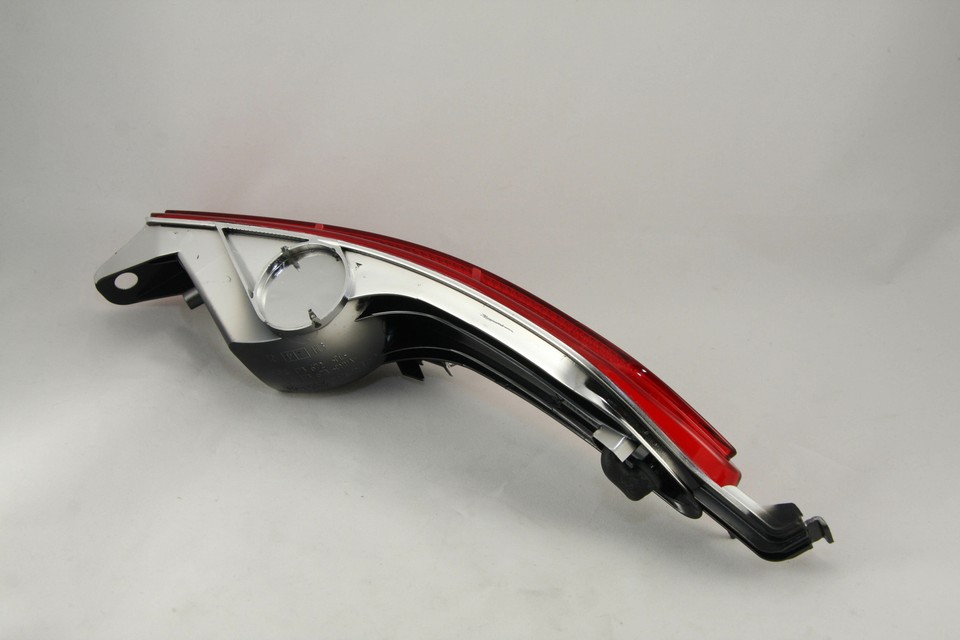 Original Volkswagen Heck Reflektor Rand 7P6945702C VW Touareg 13 | eBay