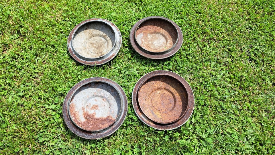 Set Of 4 1949-1950 Chevy Hubcaps 49 50 Chevrolet Styleline Deluxe ...