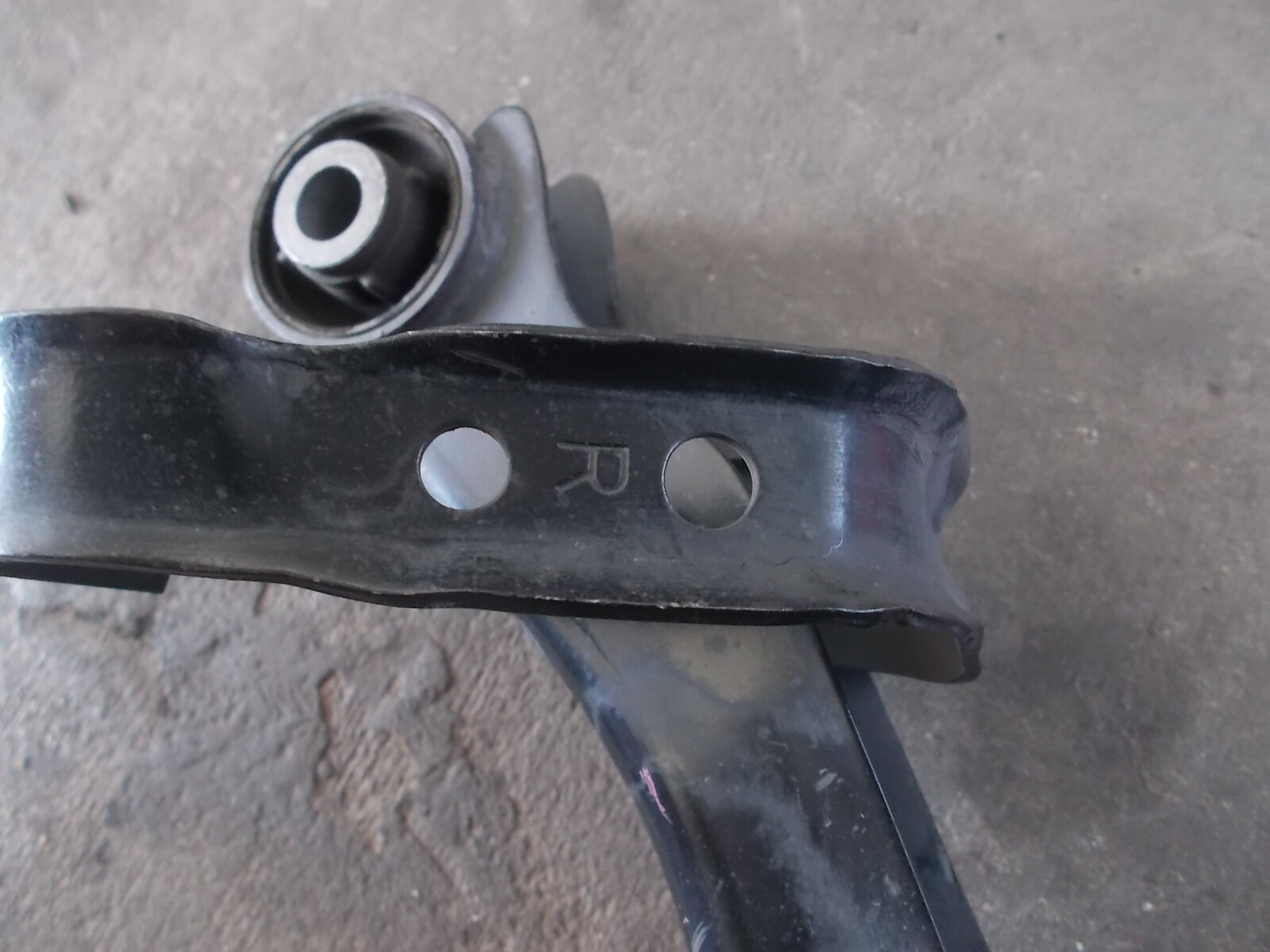 TOYOTA 86 ZN6 FA20 rear tension arm drivers R/H side SU003-00360 sec/h ...