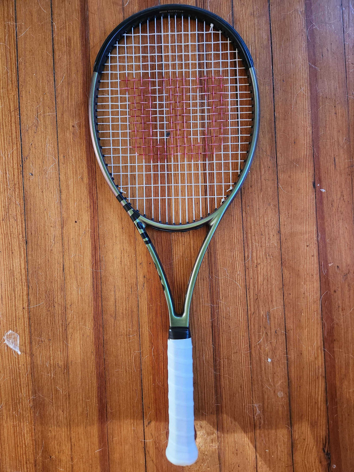 Wilson Blade 98 18x20 v8 Tennis Racquet 4 3/8" (#3) | eBay