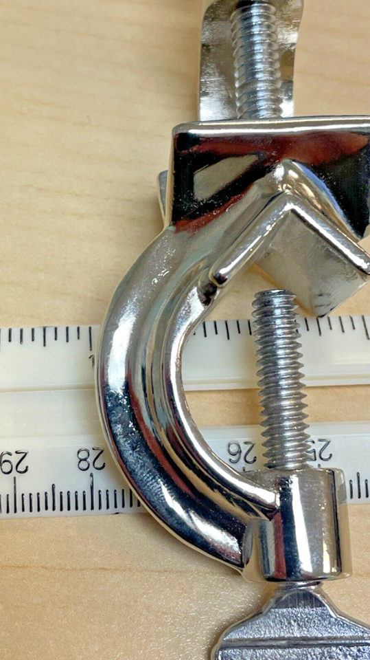 Clamp holders with thumbscrews for attaching extention clamps to ...