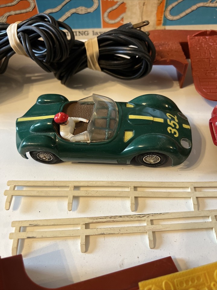 1/32 Scale Le Mans Slot Car Road Race Set By Marx Racing Vintage In Box ...