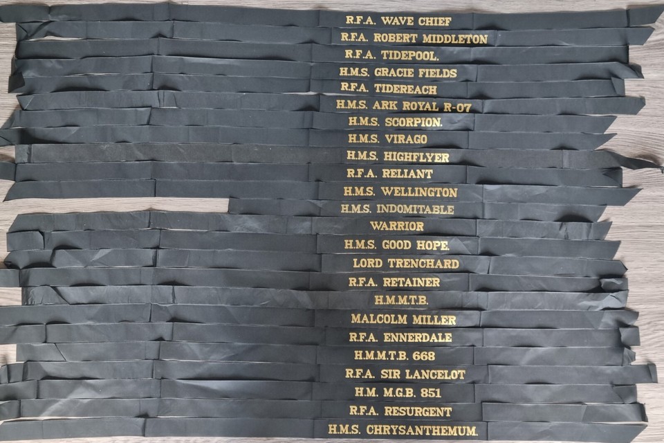 Modern Weave Royal Navy/Naval Cap Tallies - Assorted Lot Cap Tally ...